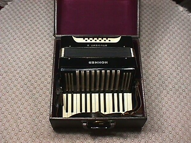 Vintage Hohner 12 Bass Accordion Model Hohner Student II in | Reverb