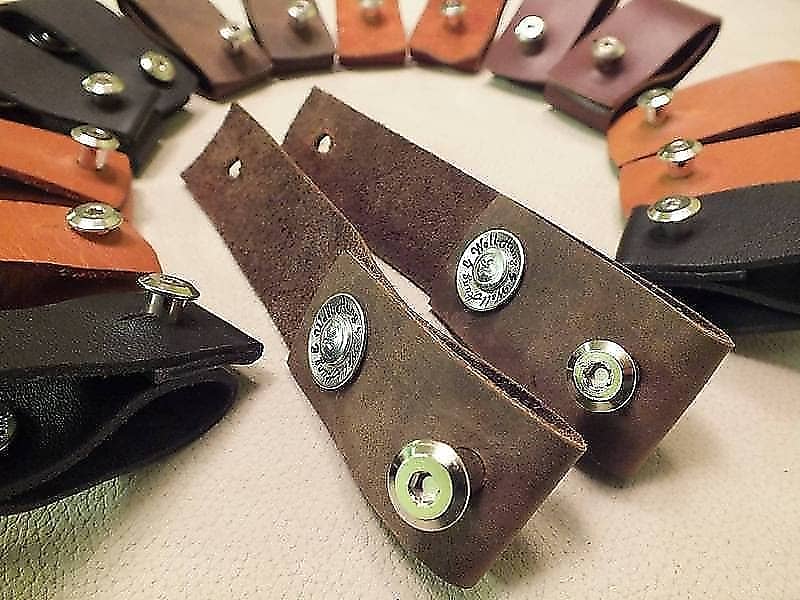 Well-Hung Old School Leather Guitar Strap Locks 2023 | Reverb