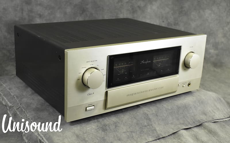 Accuphase E-550 integrated stereo amplifier In very good | Reverb
