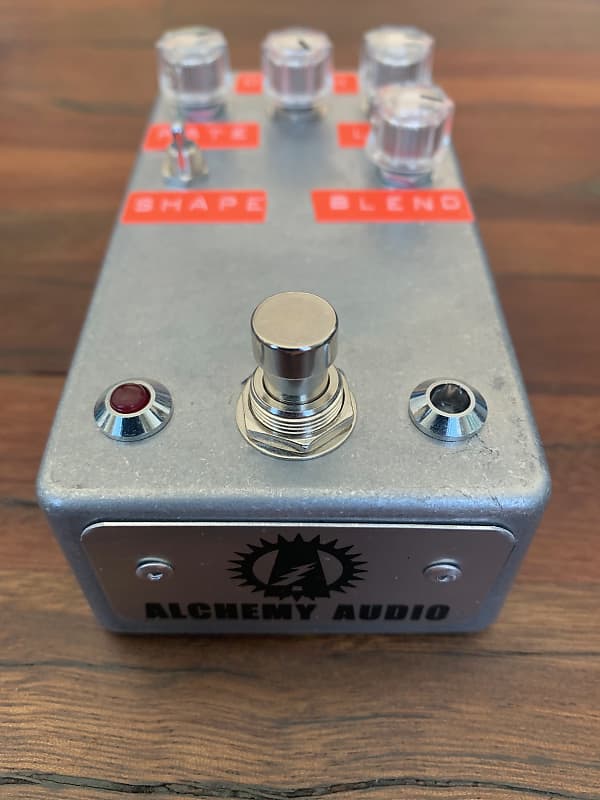 Alchemy Audio Chorus Guitar Effects Pedal | Reverb UK