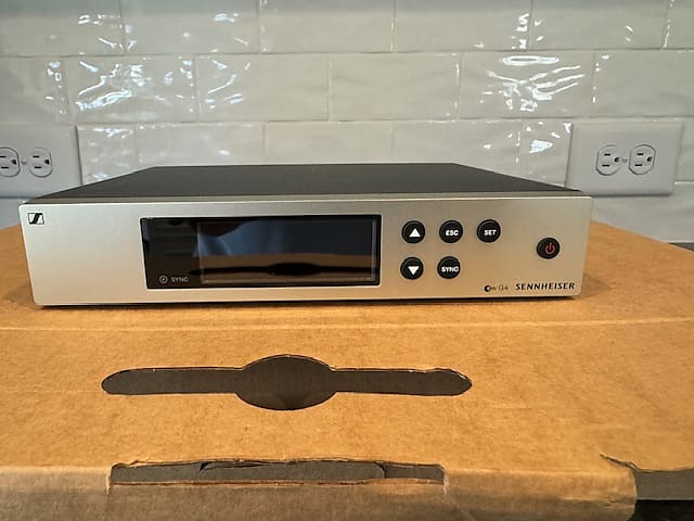 Sennheiser EM 100 G4 Wireless Receiver with SK 100 G4 | Reverb