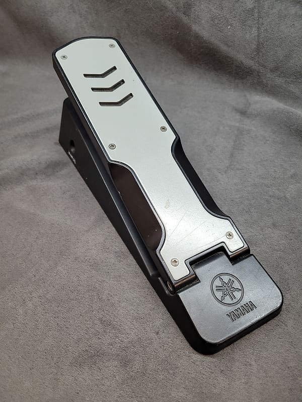 Yamaha HH40 Electric Hi-Hat pedal - black | Reverb Canada