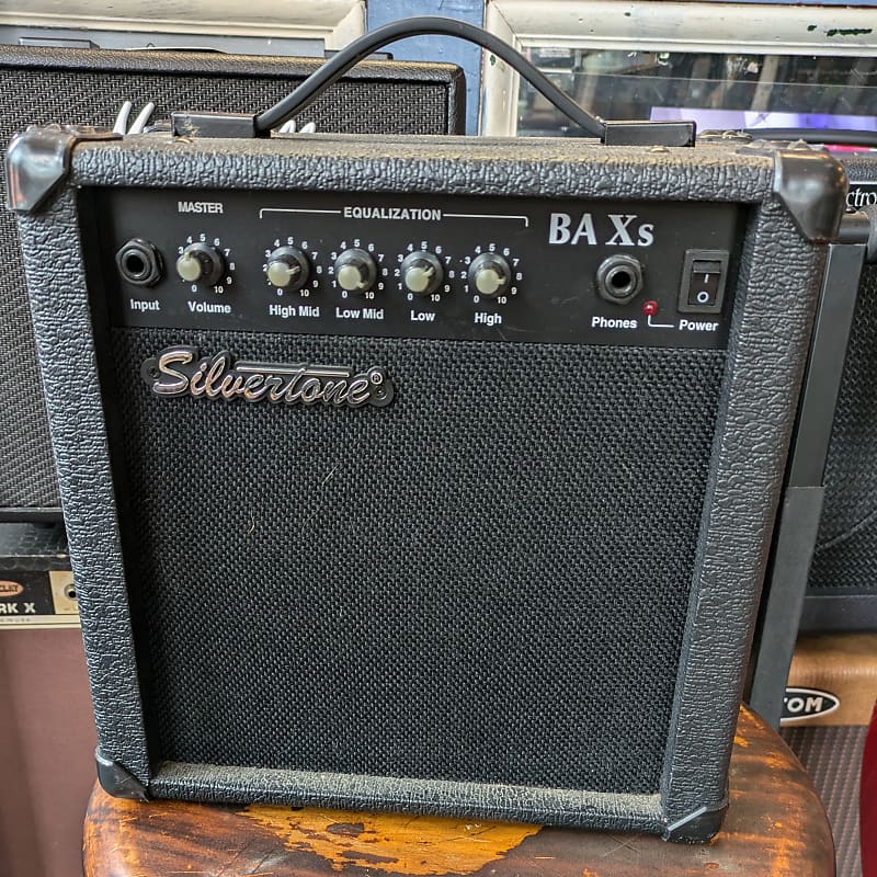 Silvertone BAXs 10W 1x6.5 Bass Amplifier #SI02072202 | Reverb