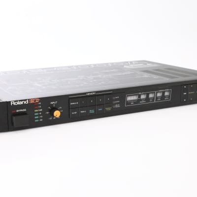 Roland SDE-3000A Digital Delay Rack Effect Signal Processor | Reverb