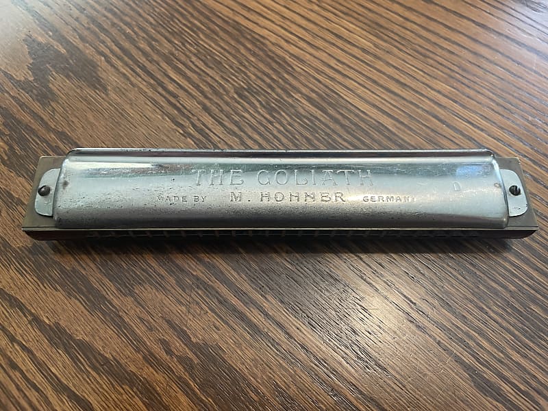 Hohner The Goliath tremolo, straight 2x24 D Vintage | Reverb