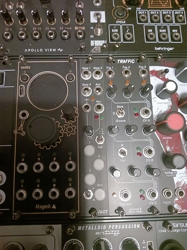 jasmine & olive trees traffic, and expander light | Reverb UK