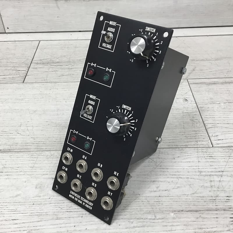 Synthesis Technology MOTM-700 Dual VC Router | Reverb