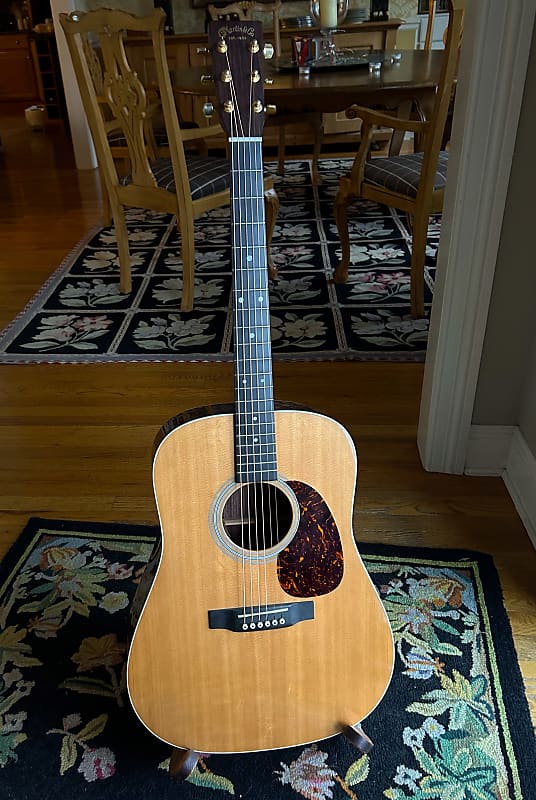 Martin MMV 2013 - Natural w/L.R. Baggs Lyric pickup | Reverb