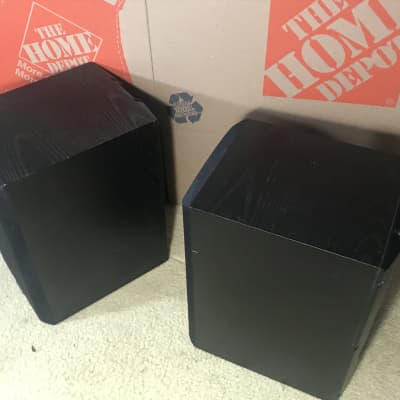 Paradigm Titan V2 Bookshelf Speaker System. Made in The USA | Reverb