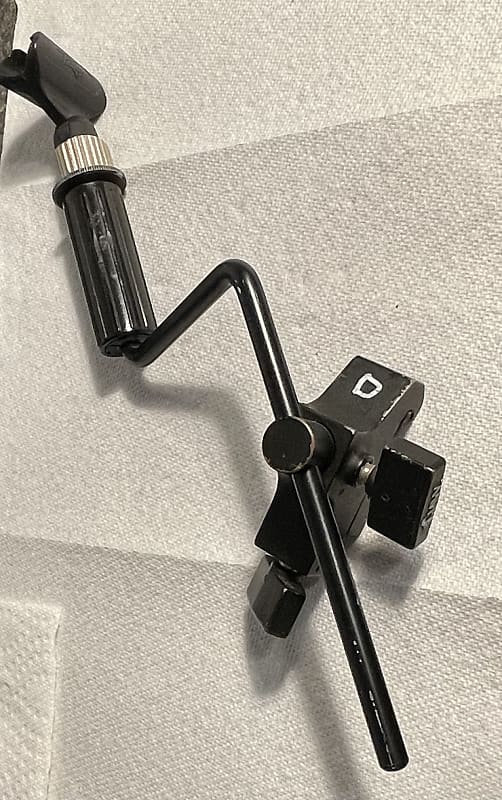 Latin Percussion Mic Claw - Early 2000s | Reverb