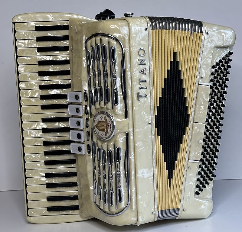 White Pearl Titano Piano Accordion LMM 41 Key/120 Bass Made | Reverb