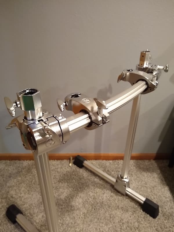 Yamaha Hexrack II 2-leg Rack System 24" crossbar with HXTCII | Reverb