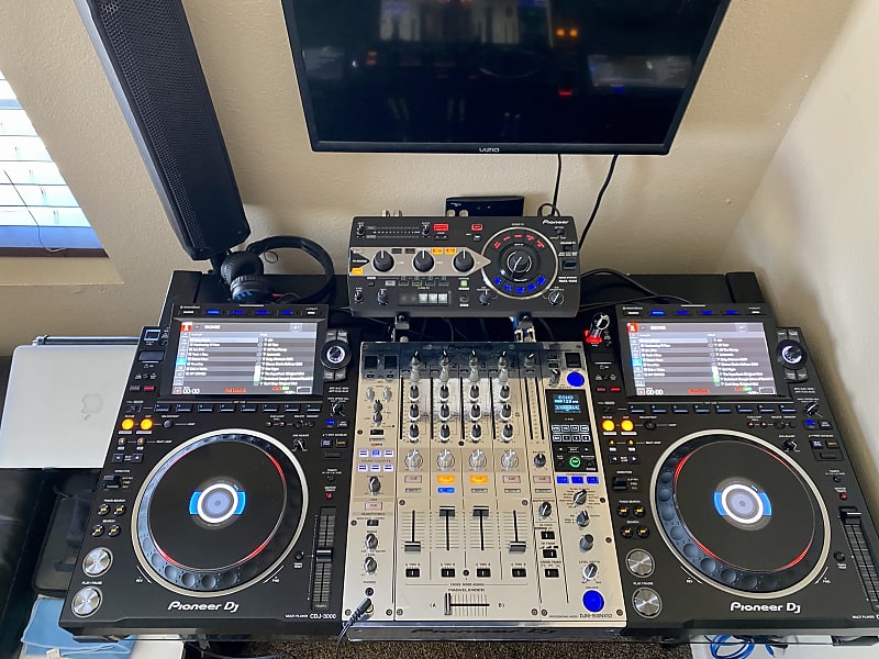 (2)CDJ-3000, (1)DJM-900NXS2, (1)RMX-1000 | Reverb