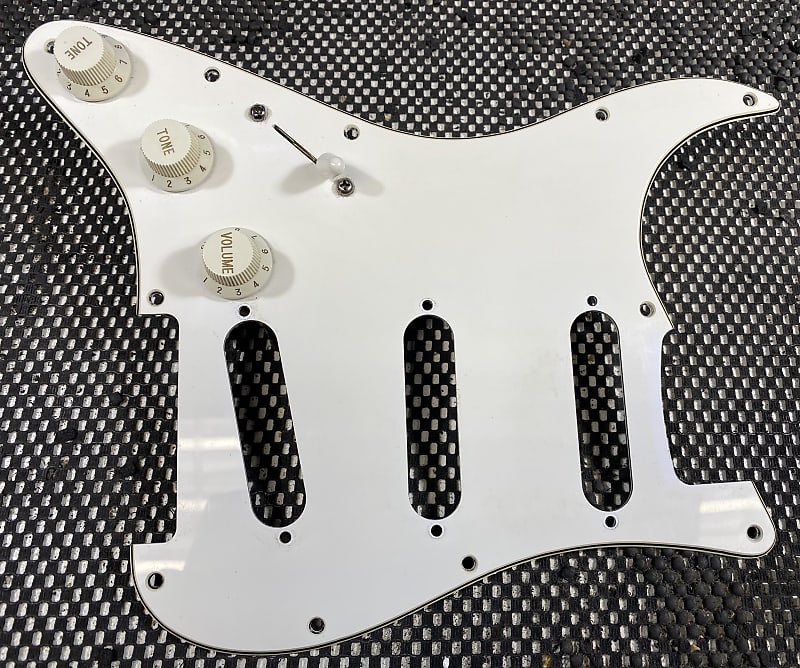 1997 Fender Loaded Strat Pickguard With No Pickups | Reverb