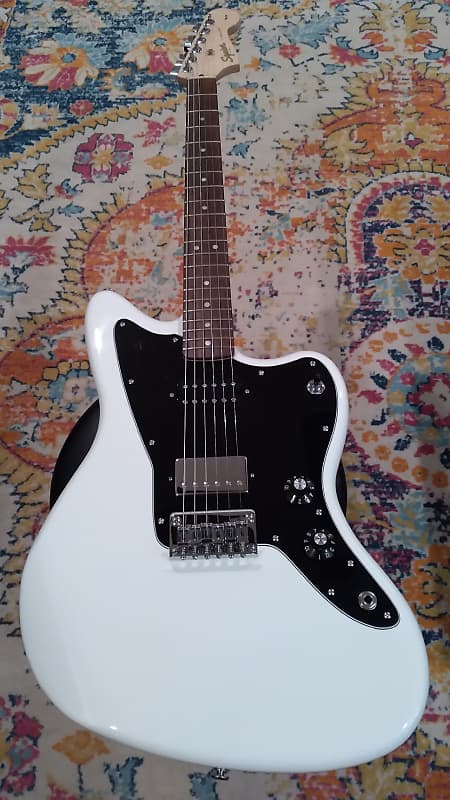 Squier Hardtail Jazzmaster *Modded 2020 Arctic White | Reverb