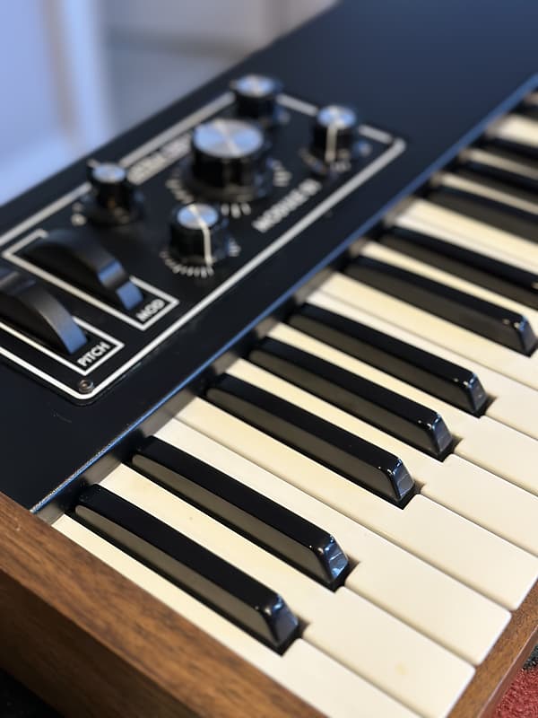 Midi Keyboard Beautiful Extra Deluxe MFG The 61 sixty one- | Reverb