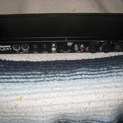 Alesis Q20 Rack Multi-Effects | Reverb