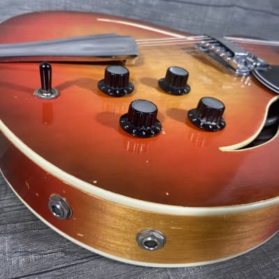 Musicraft Messenger Stereo 1967 - Sunburst | Reverb