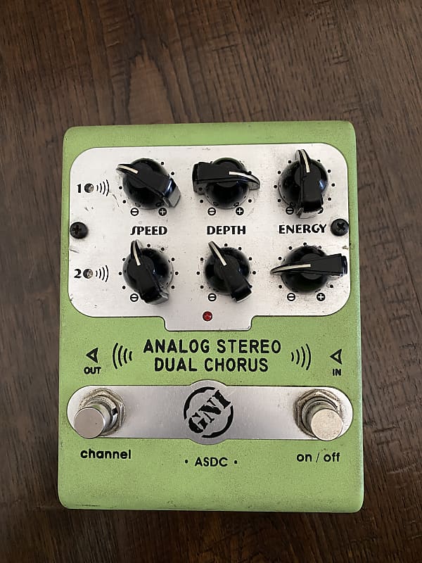 GNI Analog Stereo Dual Chorus Pedal 2010s - Green | Reverb