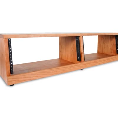 Sanctus Sound 2 x 4U Slanted Double-Bay Desktop Rack in | Reverb