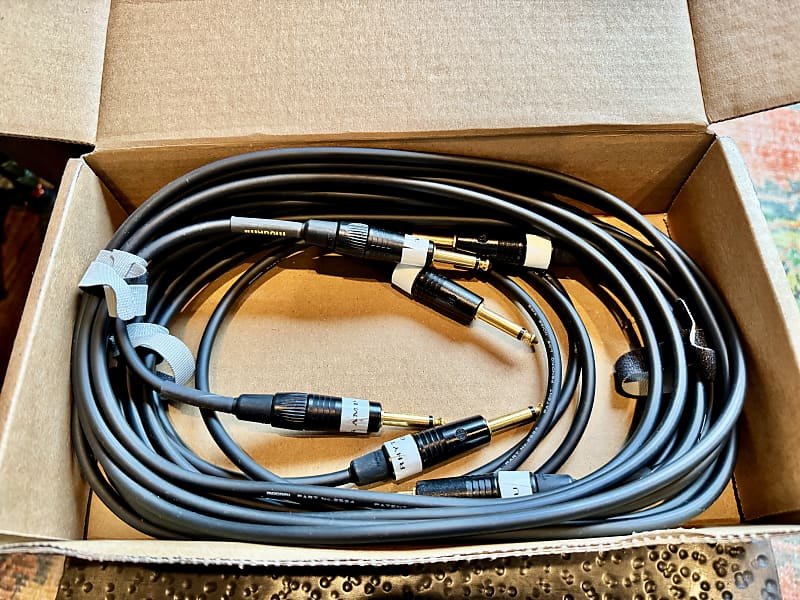 Mogami Gold Studio 10' TRS-TRS 1/4" Instrument Cable | Reverb