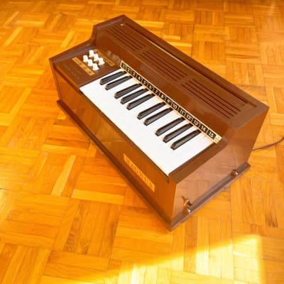 Vintage 1950s Magnus Electric Chord Organ Model 300 2 Octave | Reverb