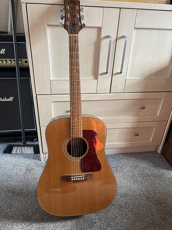 Guild Acoustic Guitar D4 HG 1998 - Laminated Mahogany | Reverb UK