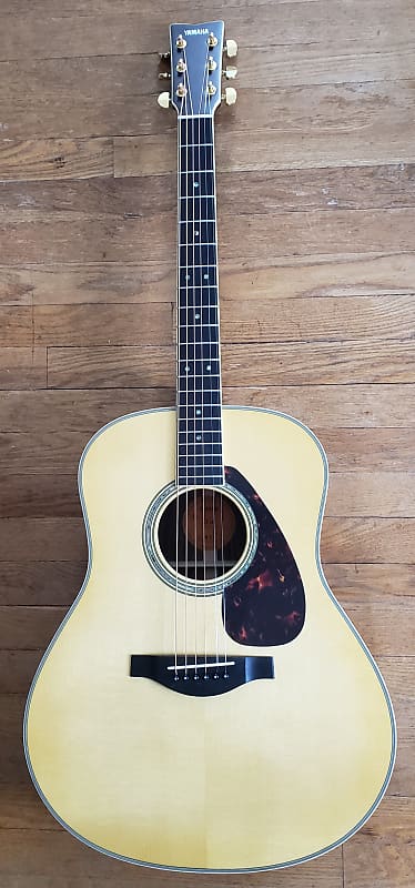 Yamaha LL16 A.R.E. Jumbo Acoustic Electric Guitar & Yamaha | Reverb