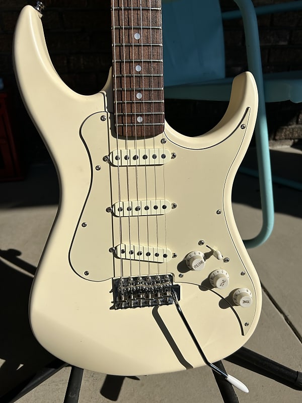 AXL USA SRO ARTIST STRAT 2012-2014 LINDY FRALIN PICKUPS | Reverb