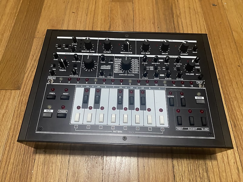 X0xbox 0xio Brian Castro built tb-303 modular tribute | Reverb