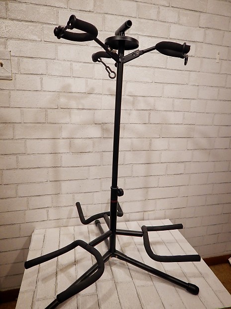 Musician's Gear Triple Guitar Stand | Reverb UK