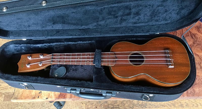 Martin M1 Soprano ukulele 30"s Mahagony | Reverb