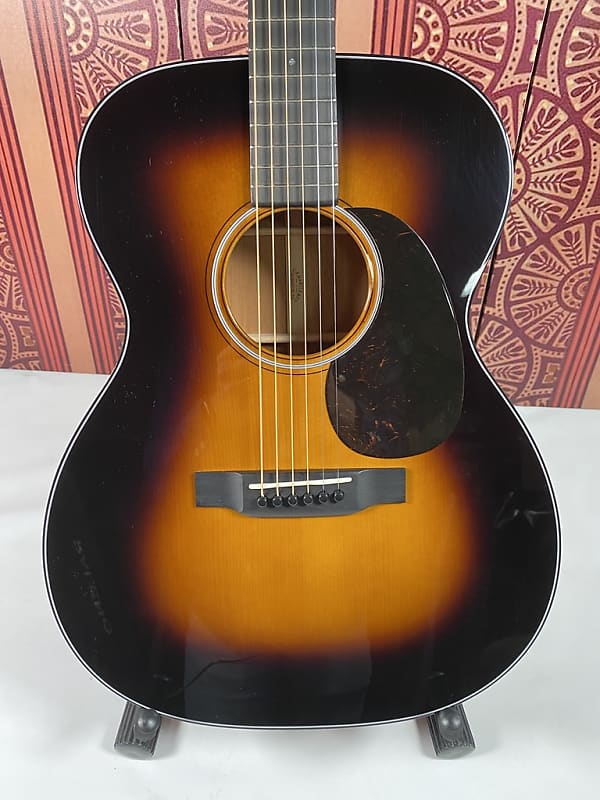 Martin 000-14 Sinker Mahogany 2023 - Sunburst w/ OHSC OPEN | Reverb