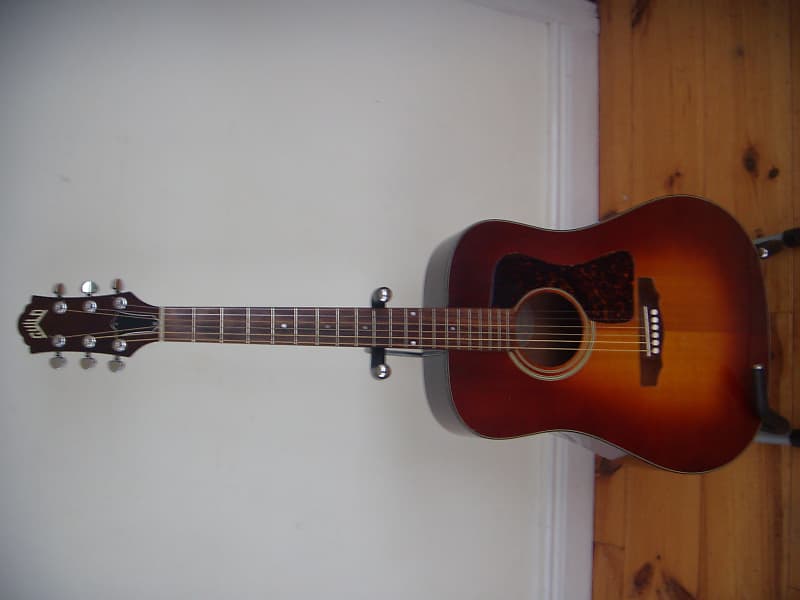 Guild D25 1989 Sunburst | Reverb