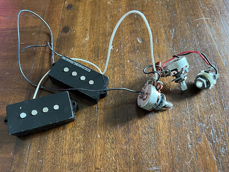 BassLines A2 Precision Pickups (Seymour Duncan) | Reverb