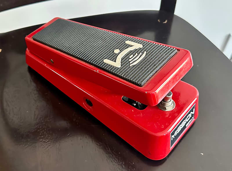 Mission Engineering SP1-BK Switching Expression Pedal 2010s - | Reverb Mission Engineering SP1-BK Switching Expression Pedal 2010s - | Reverb