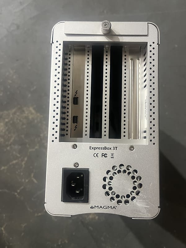 Magma express Chassis Express chassis 3T thunderbolt | Reverb