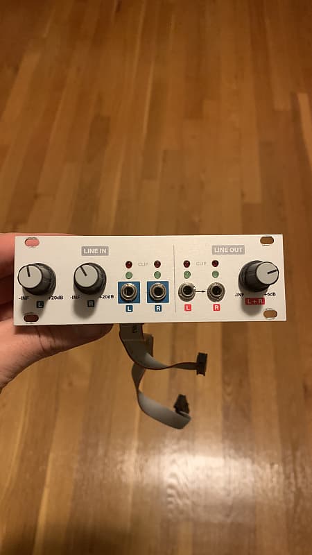 Intellijel Audio Interface 1U rev002 | Reverb