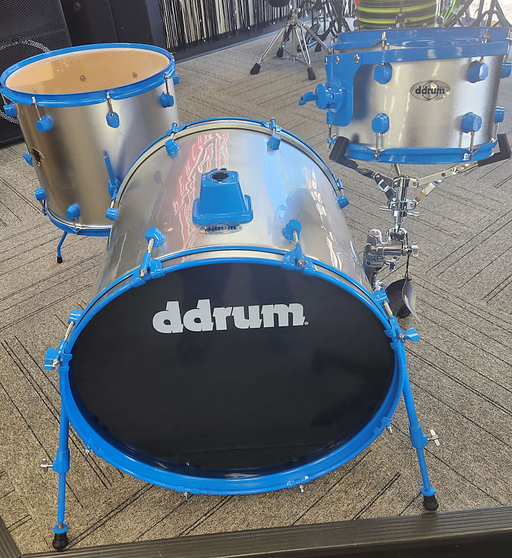 ddrum Diablo 2000's - SILVER/blue | Reverb