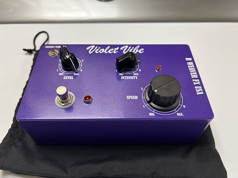 R Weaver FX Violet Vibe with Foot Controller Jack Univibe | Reverb