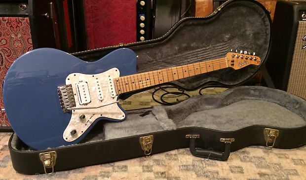 Godin SD w/Original Hardshell Case | Reverb