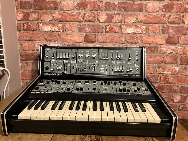 Roland Analog Synthesiser Roland Model 101 and Model 102 | Reverb