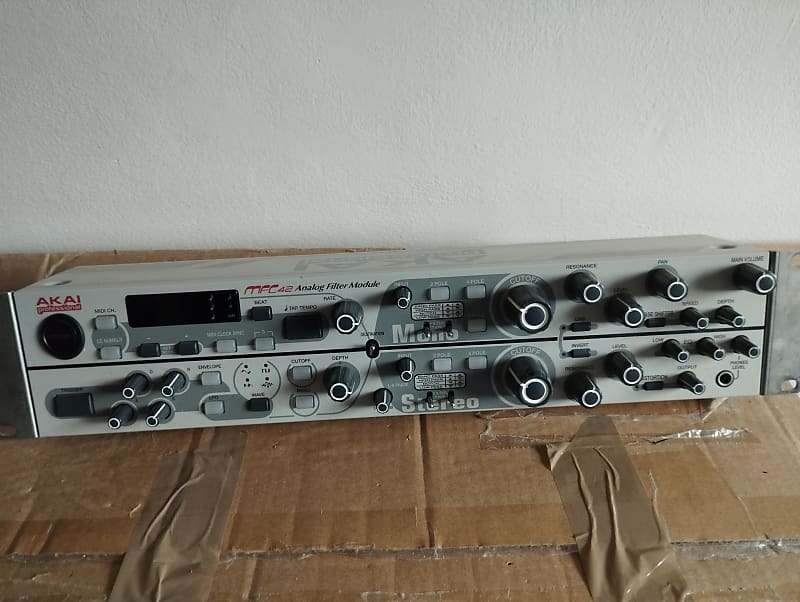 Akai MFC42 Analog Filter Module MPC Effects Unit | Reverb