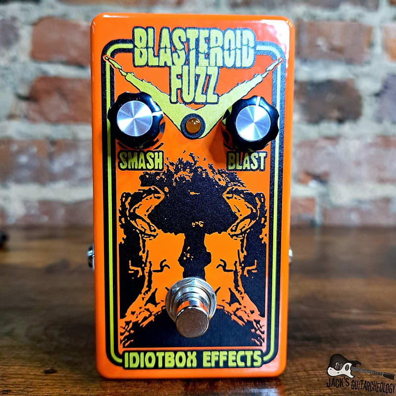 IdiotBox Effects Blasteroid Fuzz | Reverb