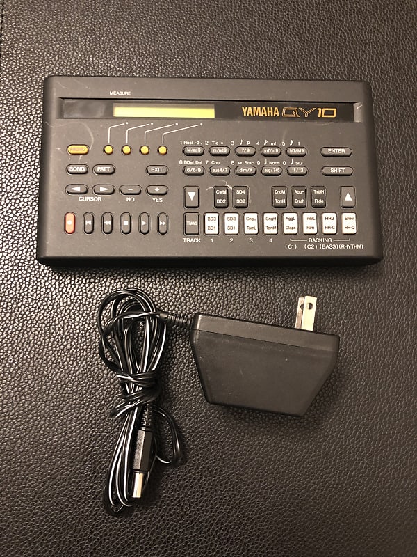 Yamaha QY10 1998 Black | Reverb UK