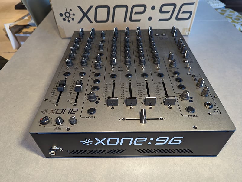Allen & Heath Xone:96 | Reverb UK