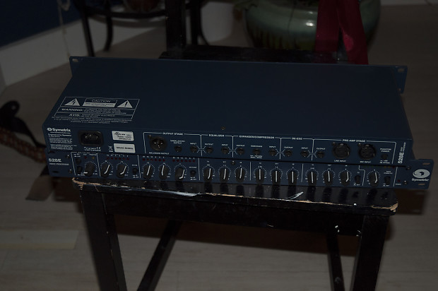 Symetrix 528e Vocal Processor/Channel Strip | Reverb