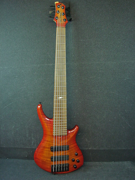 Keith Roscoe SKB 3006 6-String Bass Guitar w/Case USA | Reverb