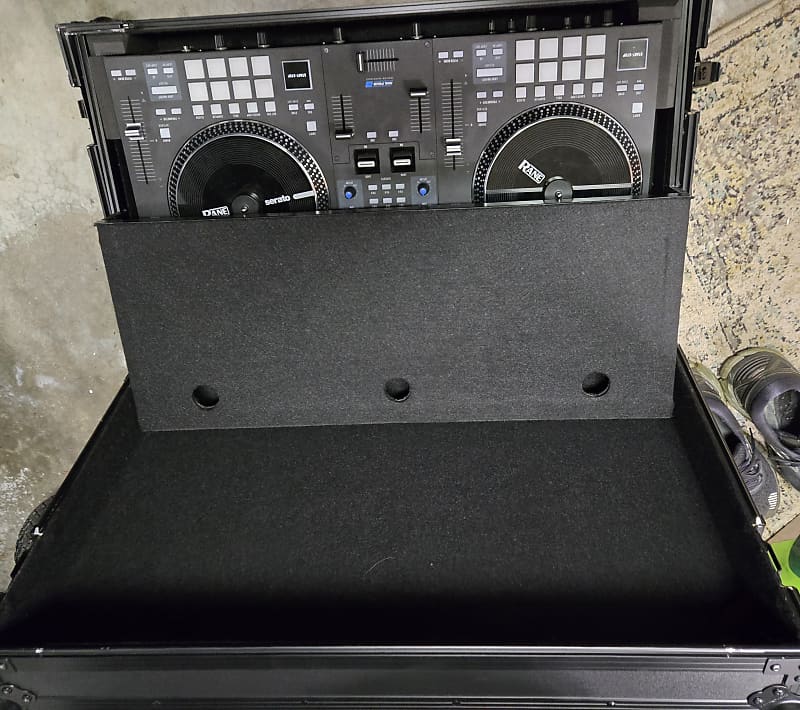 Odyssey Case FZGSRANEONEWBL Flight Case for Rane One with | Reverb