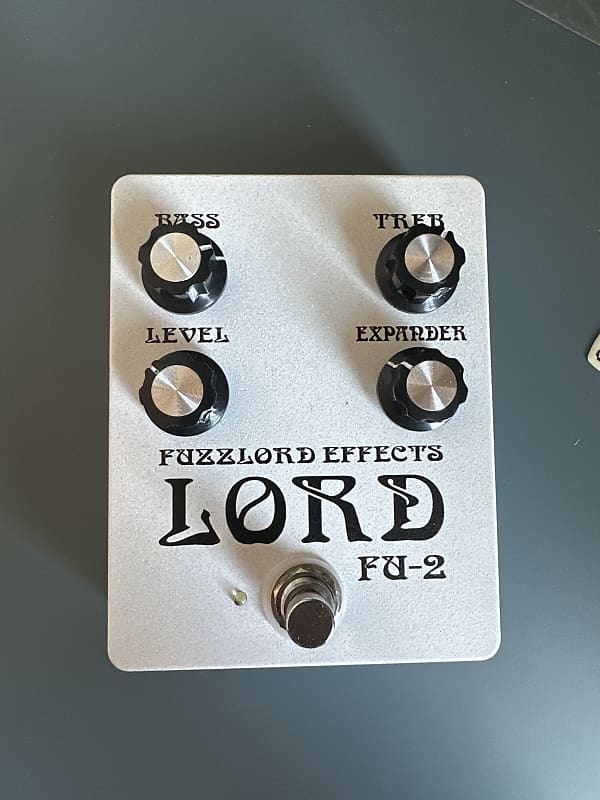 FuzzLord FU-2 - White | Reverb